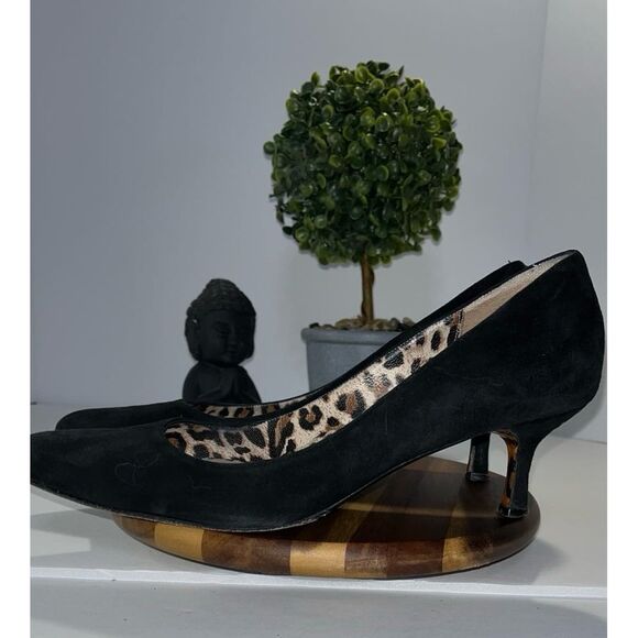 Stuart Weitzman | Shoes | Warren Edwards Womens Black Suede Pump Shoe ...